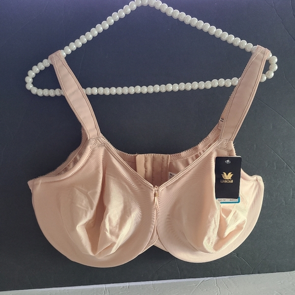 Wacoal | Intimates & Sleepwear | Nwt Wacoal Basic Beauty Bra Size 44ddd ...